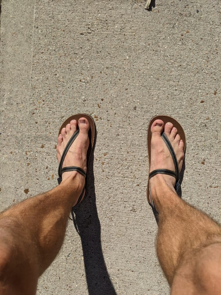 Top 5 Shoes with Wide Toe Boxes - For all occasions - Barefoot Run Review