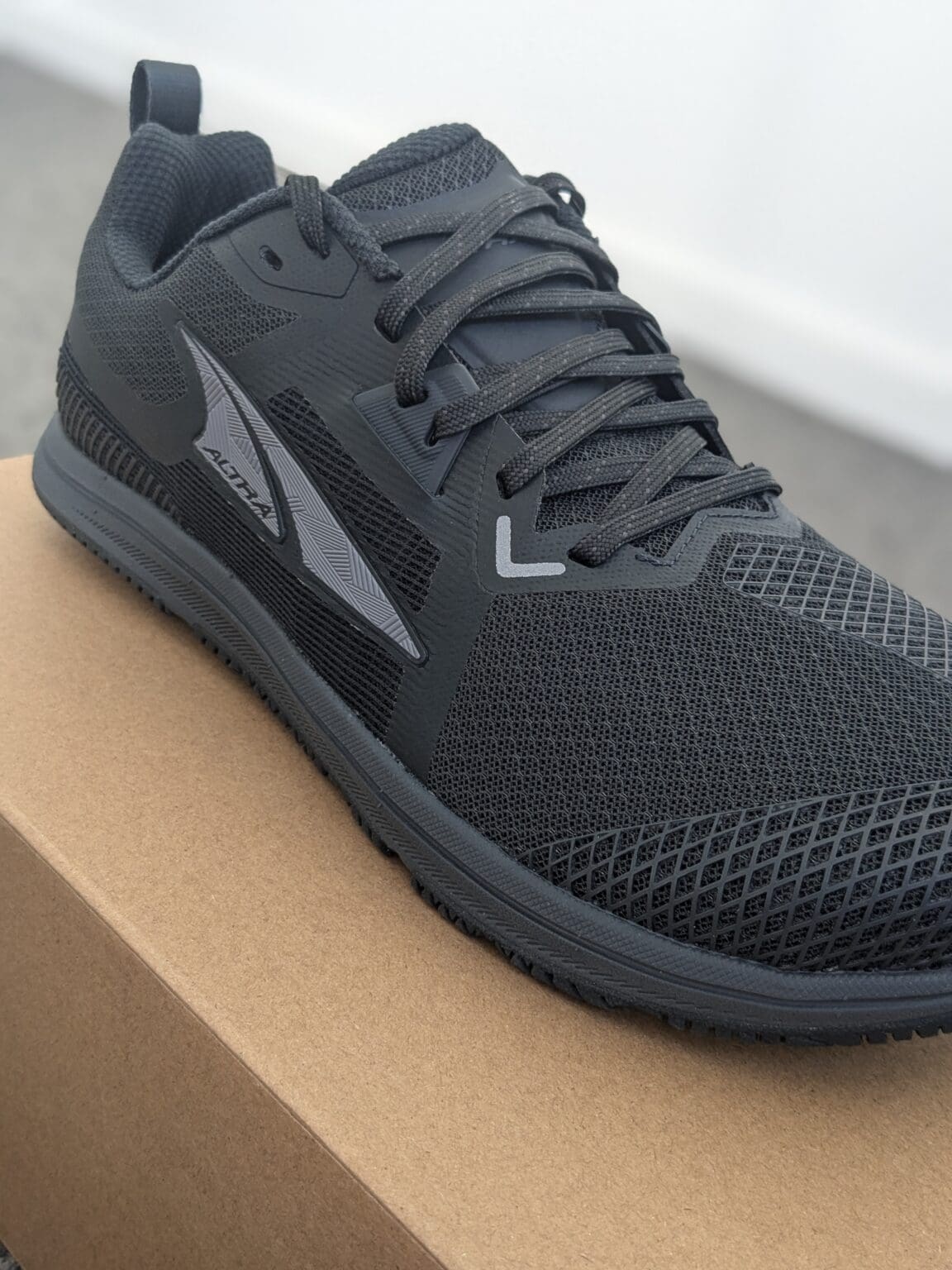 Altra Solstice XT 3 Review - A gym shoes that's also a running shoe? - Barefoot Run Review