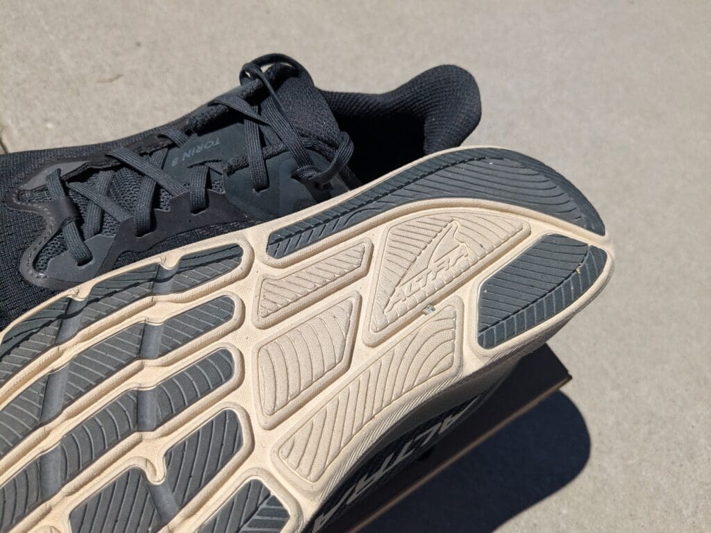 Altra Torin 8 Review: A high stack tempo shoe + Torin 7 vs 8 - Barefoot Run Review